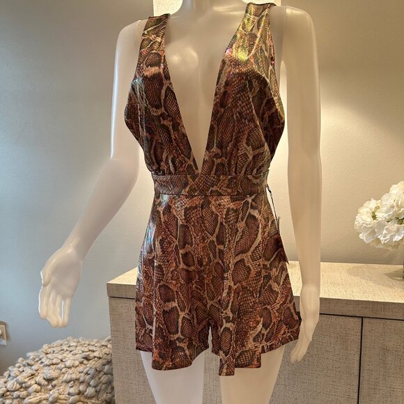 superdown | Pants & Jumpsuits | Superdown Holly Deep V Romper | Poshmark